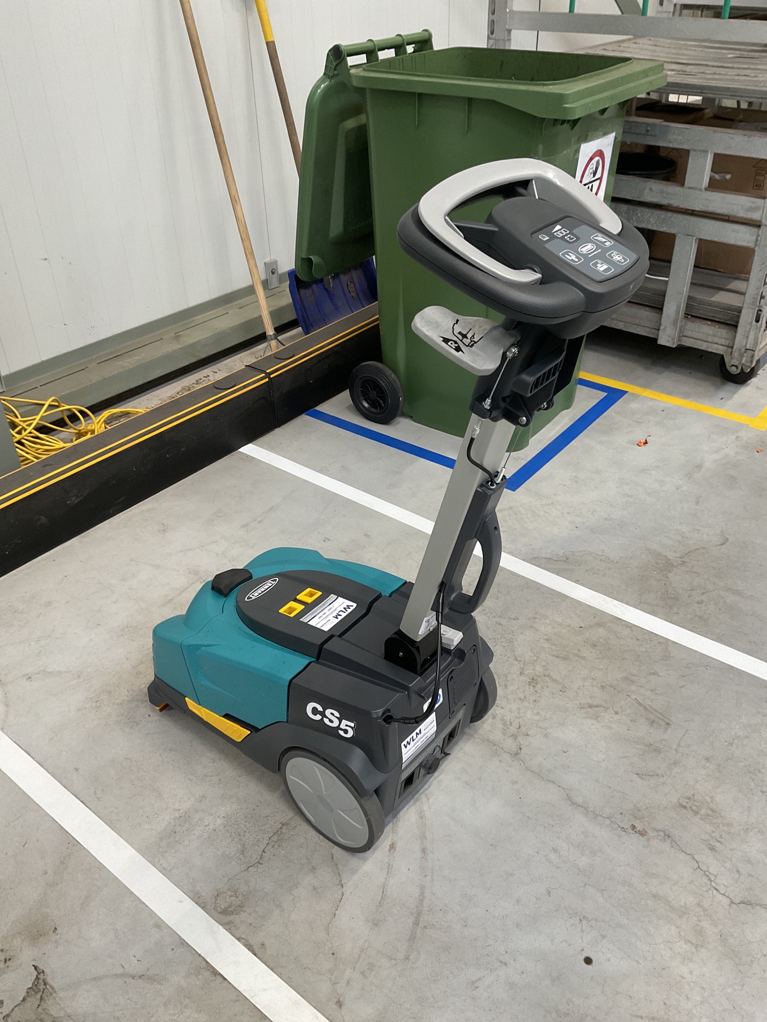 Tennant CS5 | Micro achterloop-schrobmachine - Wim Langeveld Machines