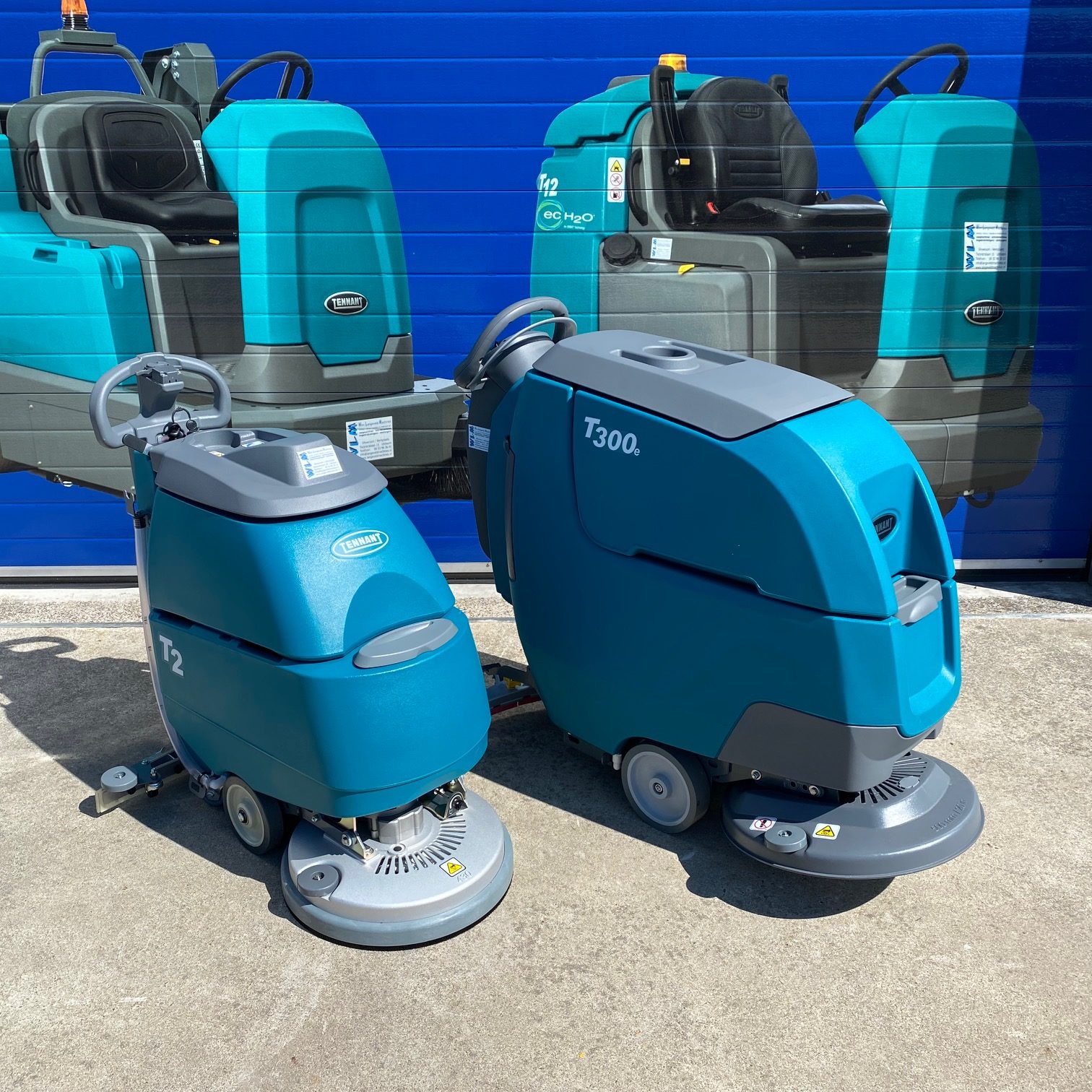 Tennant T2 | Kleine achterloop-schrobmachine - Wim Langeveld Machines